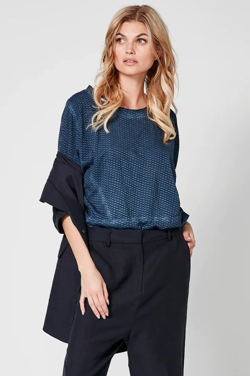 Nu Denmark Tyra Tee in Navy NU-7949-50 | Weekends